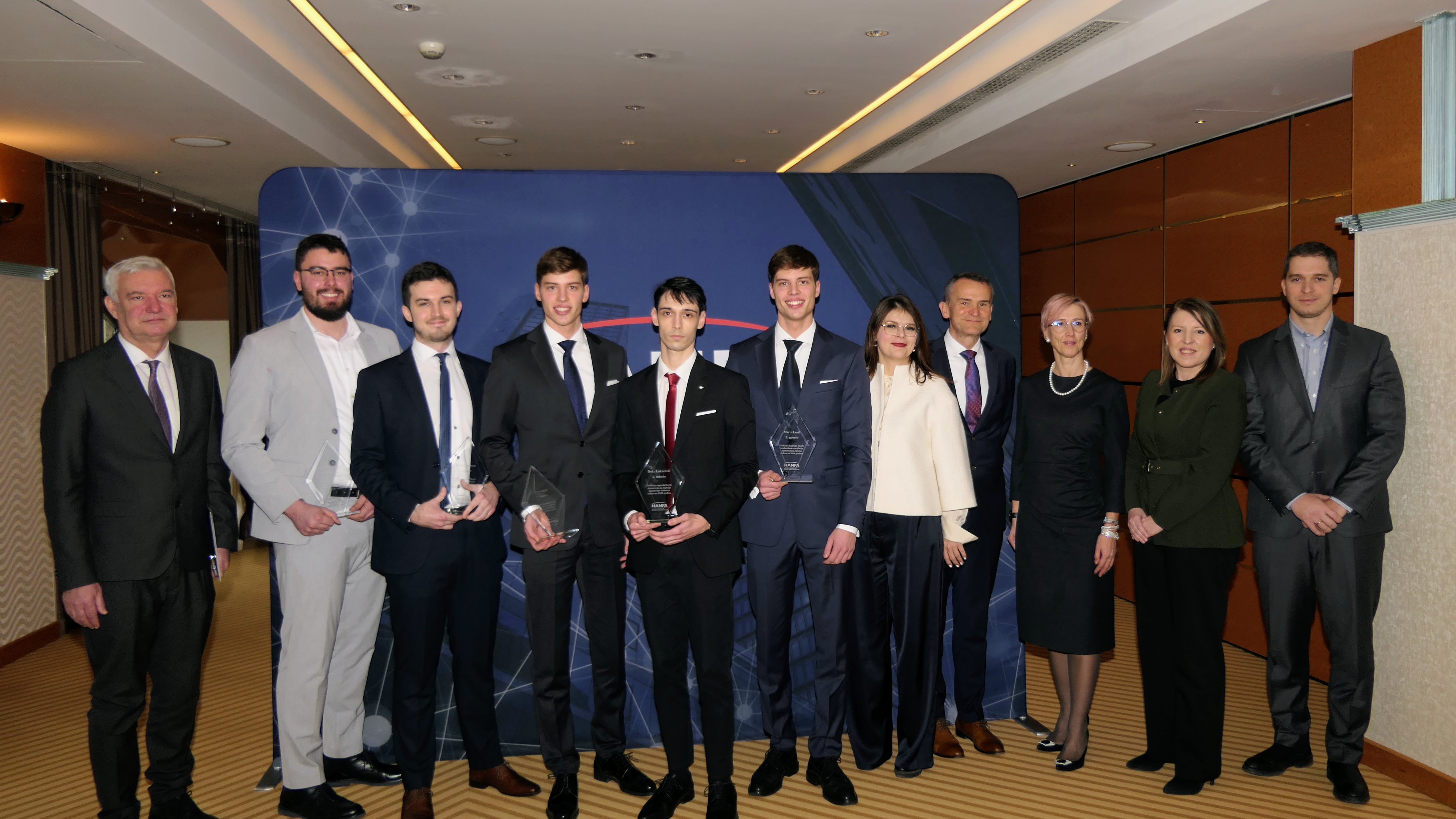 HANFA - Hanfa izabrala najbolje znanstvene i stručne studentske radove ...